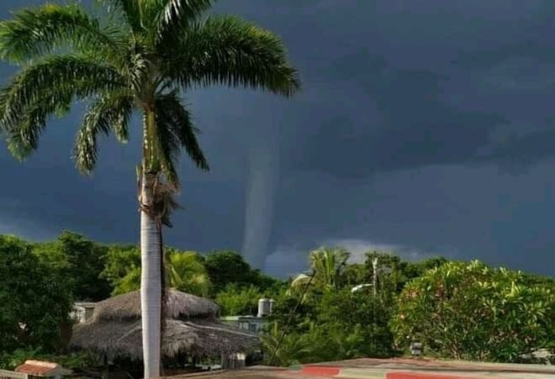 Captan tromba marina frente a las costas de Cuba | Quinto Poder