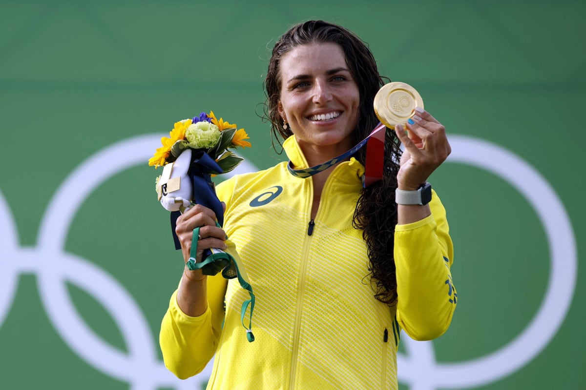 Medallista olímpica repara su kayak con un preservativo | Quinto Poder