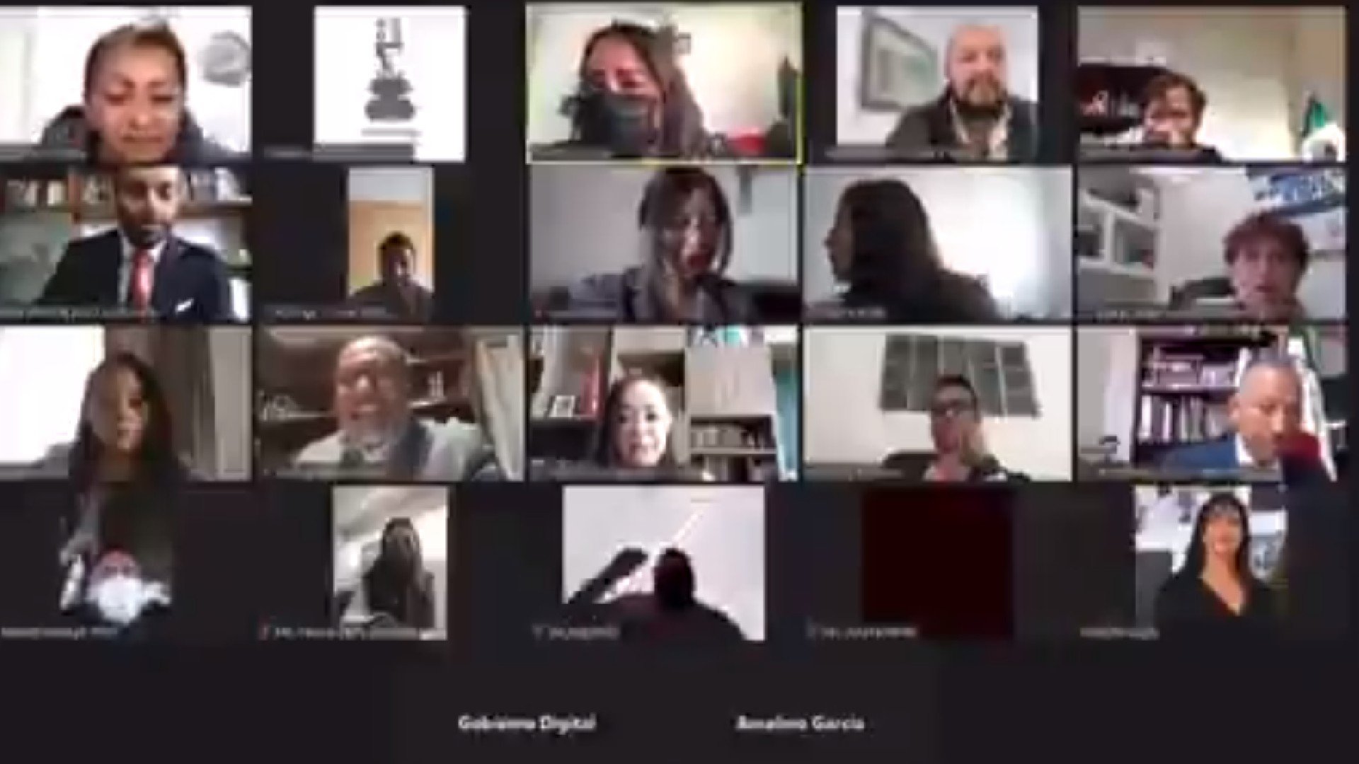 "Tráeme mi calzón", síndica del PAN olvida apagar su micrófono durante ...